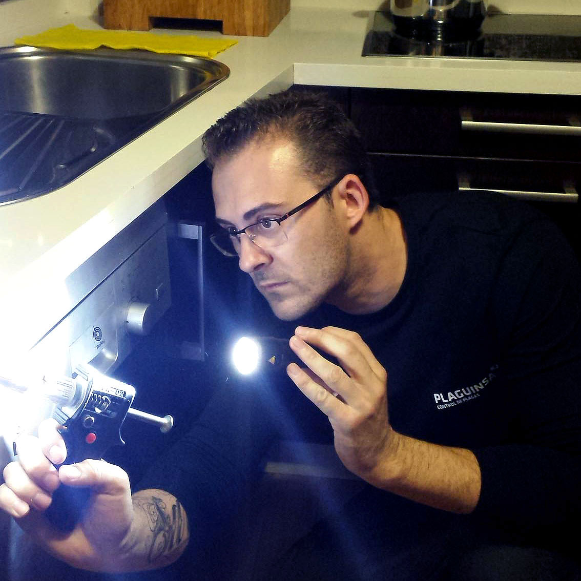 Entrevista a Daniel Lobo – El desinsectador y desratizador